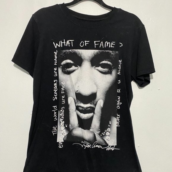 Hot Topic | Shirts | Tupac Shirt | Poshmark